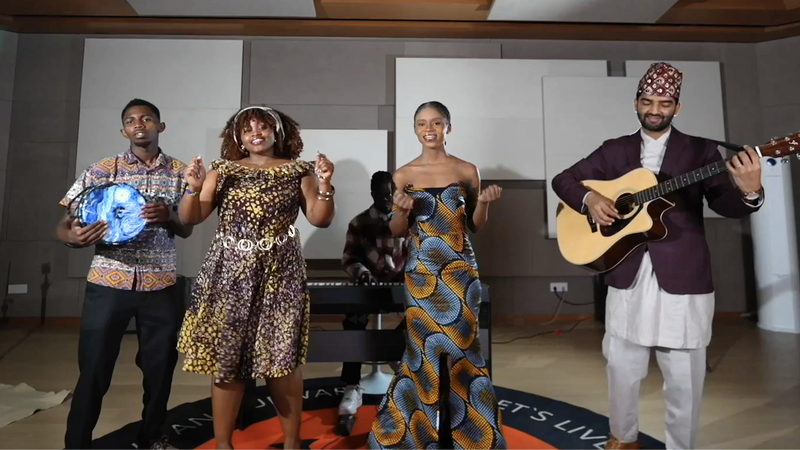 Sinh viên Quốc tế Đoàn kết trong Bài hát ‘Giấc Mơ Trung Hoa’ - Thế Giới ...